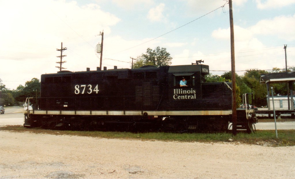 IC 8734